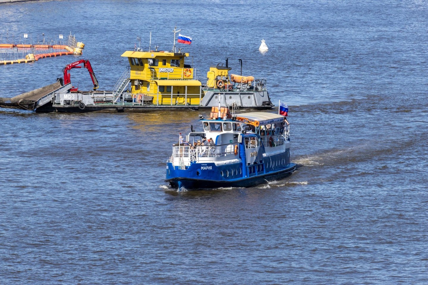 Ukrainian Drone Attack Disrupts Russian Port, Expands Tensions | Mayors ...