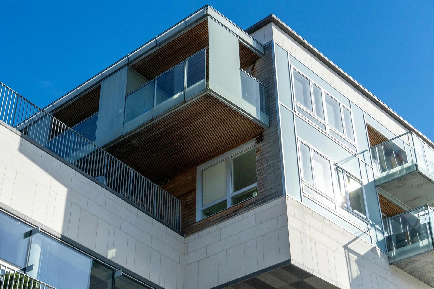 Investor Consortium Acquires Veris Residential in $3.5B Merger Deal ...